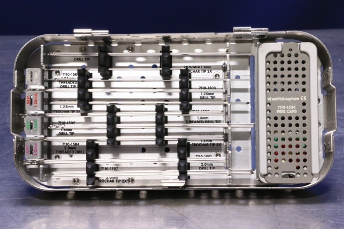 Smith & Nephew Peri-Loc VLP Small Fragment Instrument & Implant Set for ...