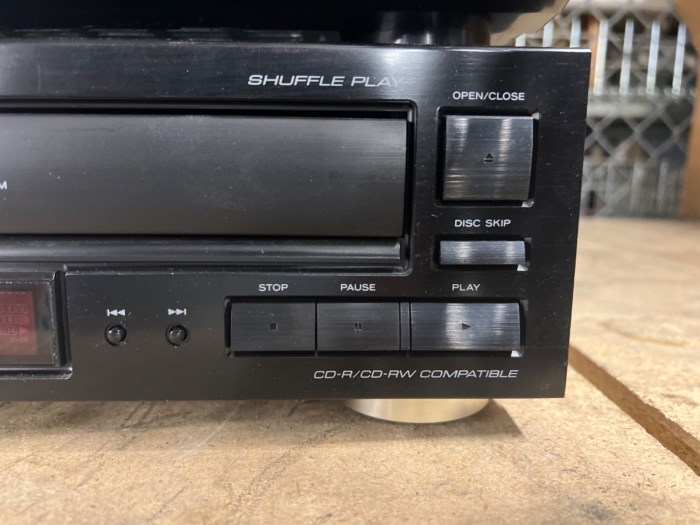 Sony Audio/Video Control Center & Teac Compact Disc Multi-Player PD ...