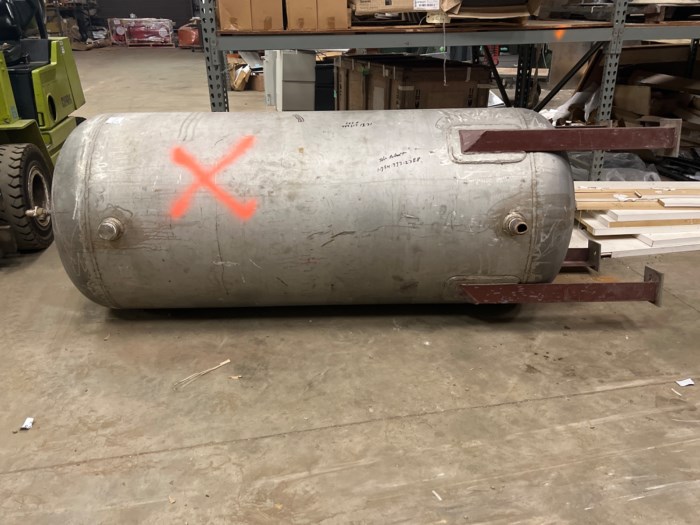 Stainless Steel Standing Air Tank for sale