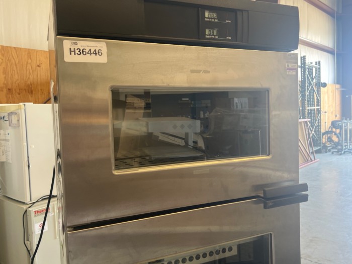 Steris Dual Model: ODJ06 Compartment Amsco Warming Cabinet for sale