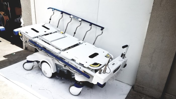 STRYKER 1125 Glideaway Stretcher Big Wheel Gurney Bed for sale