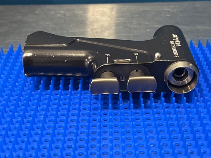 Stryker Instruments Core Universal Driver w/ Assorted Attachments ...