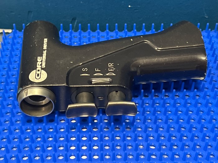 Stryker Instruments Core Universal Driver w/ Assorted Attachments ...