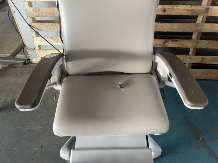 Stryker TruRize 3333 Clinical Chair for sale