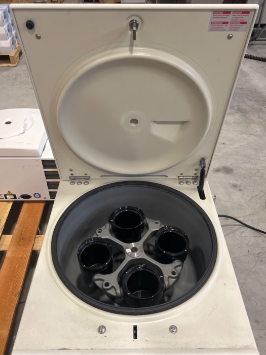 Thermo Electron Corp. Heraues Multifuge 1L Centrifuge for sale