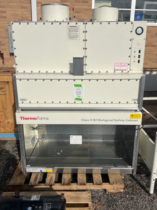 Thermo Forma Class II B2 Biological Safety Cabinet w/ Stand for sale