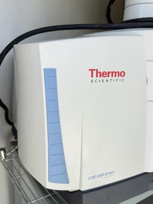 Thermo Scientific iCAP 6000 Series Spectrometer for sale