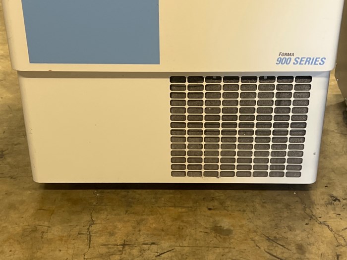 Thermo Scientific Model: 903 Forma 900 Series Laboratory Freezer for sale