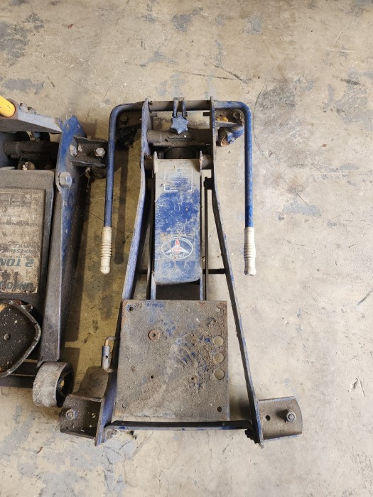 Union 2 ton service jack/Lincoln service 1/2 ton jack for sale