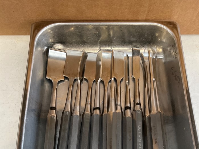 V. Mueller Surgical Stainless Instruments Straight Blades w/ Autoclave ...